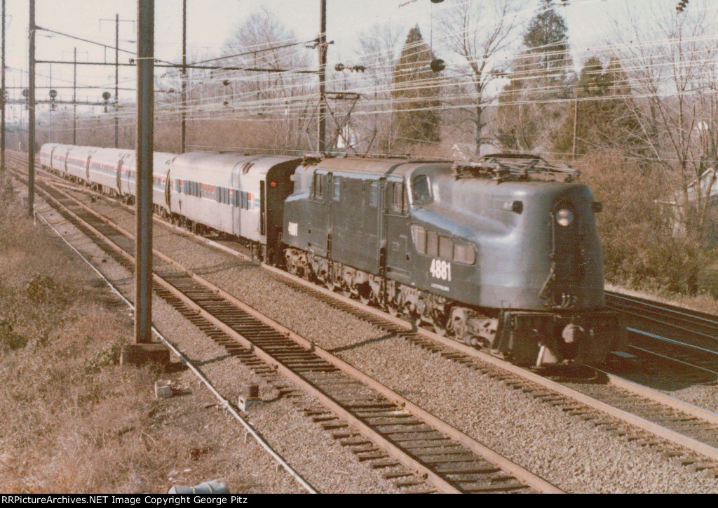 NJT GG1 4881 at Edgewood, MD
